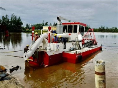 Dredger for sale