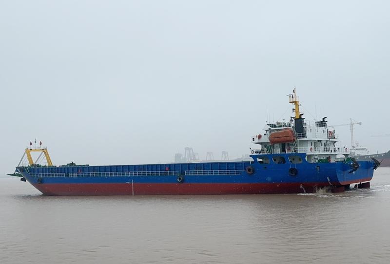 B80[For Sale] 5053-ton rear-deck vessel（LCT） for sale - Ship for sale