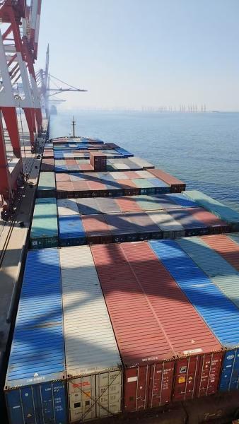 NO1. Sale of container ships. M/ V.16,000 DWT. Total container capacity ...