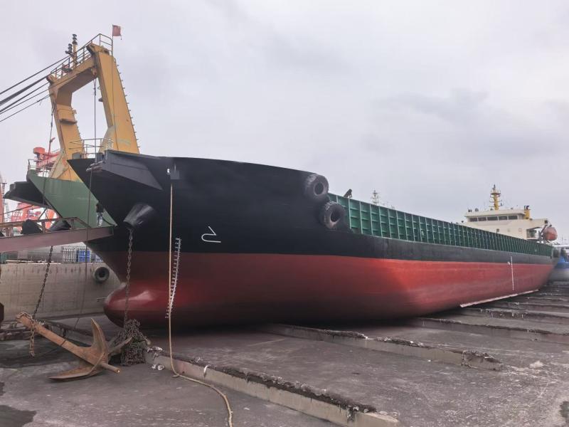 [For Sale] 5,000-ton rear bridge deck barge (LCT) for sale - Ship for sale